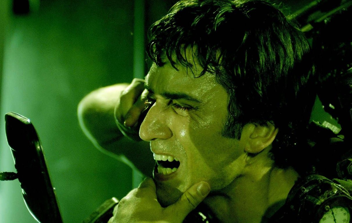 Saw II (2005) Review: A Gory and Tense Modern Horror Classic